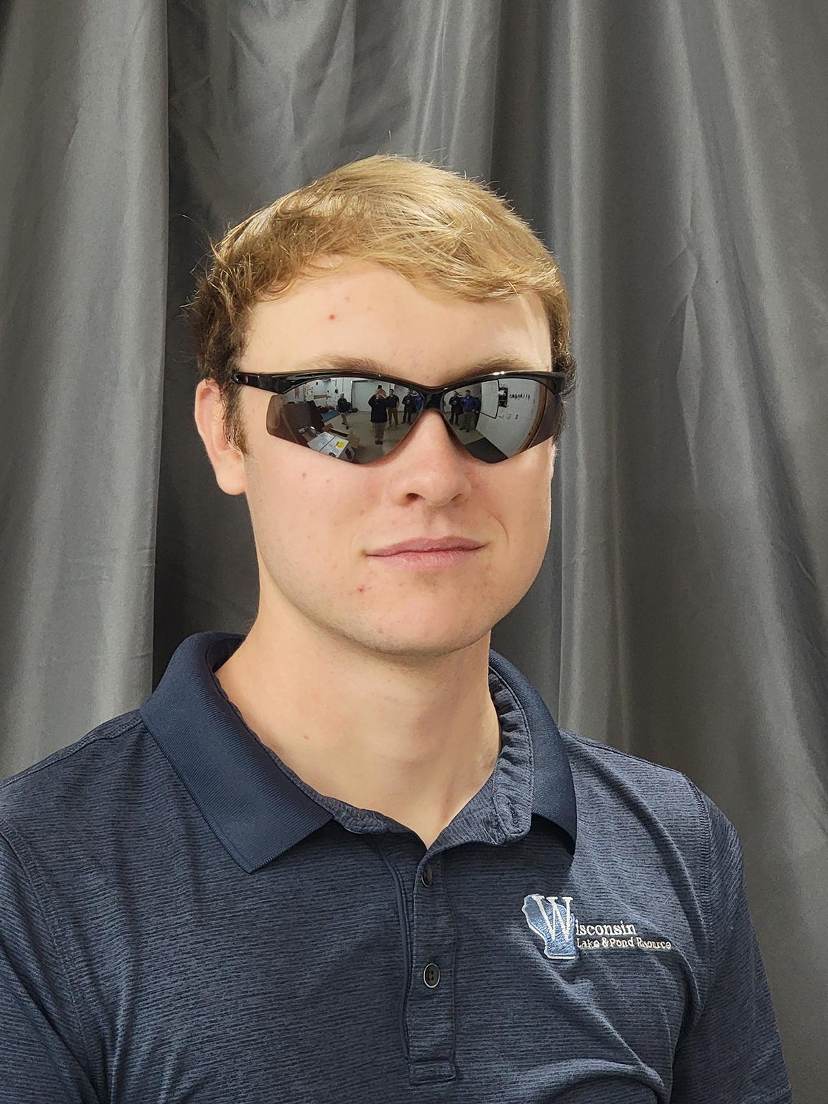 Peter_Sunglasses - Wisconsin Lake & Pond